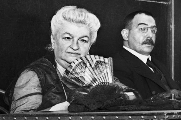 Emilia Pardo Bazán, más gallega que nunca en el cierre de su centenario