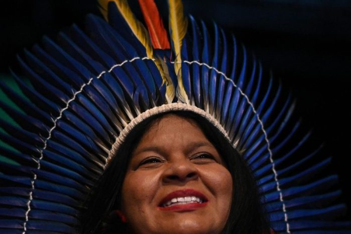 Guajajara, primera ministra de los Pueblos Indígenas en Brasil