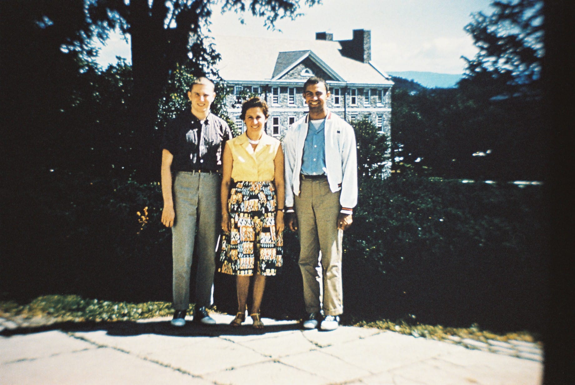 "Invención de la vida. Memorias", autobiografía póstuma de Carmen Bravo-Villasante