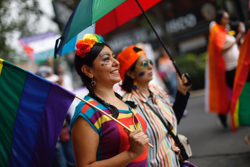 La Marcha Lencha de mujeres LGTBI+ toma las calles de Ciudad de México