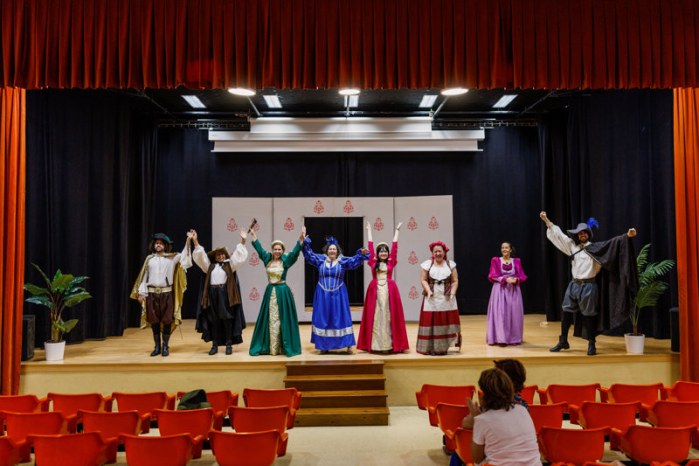Las presas de Teatro Yeses: "Los aplausos son el reconocimiento que no ...